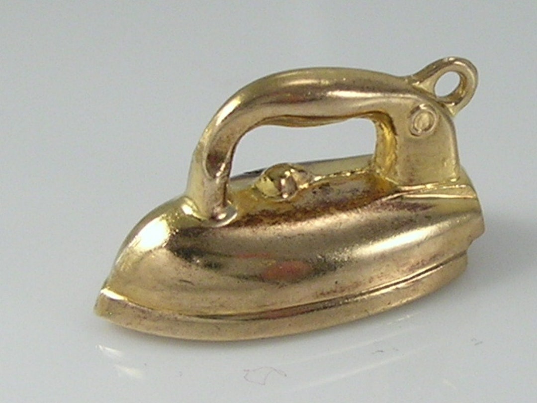 Vintage 3D 9ct Gold Laundry Iron Charm. H/MK 1969 RP - Etsy