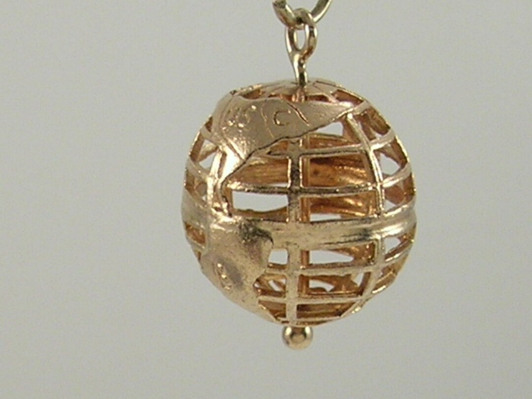 Vintage 3D 9ct Gold World Globe Map Travel Charm Pendant. H/MK - Etsy
