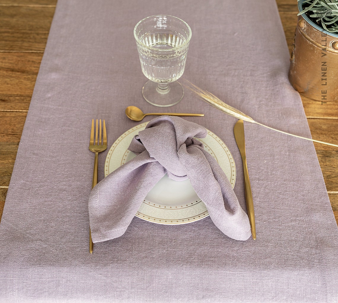 LIGHT LILAC linen table runner light lavender heavier weight | Etsy