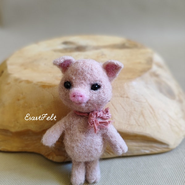 Felted Pig - Etsy