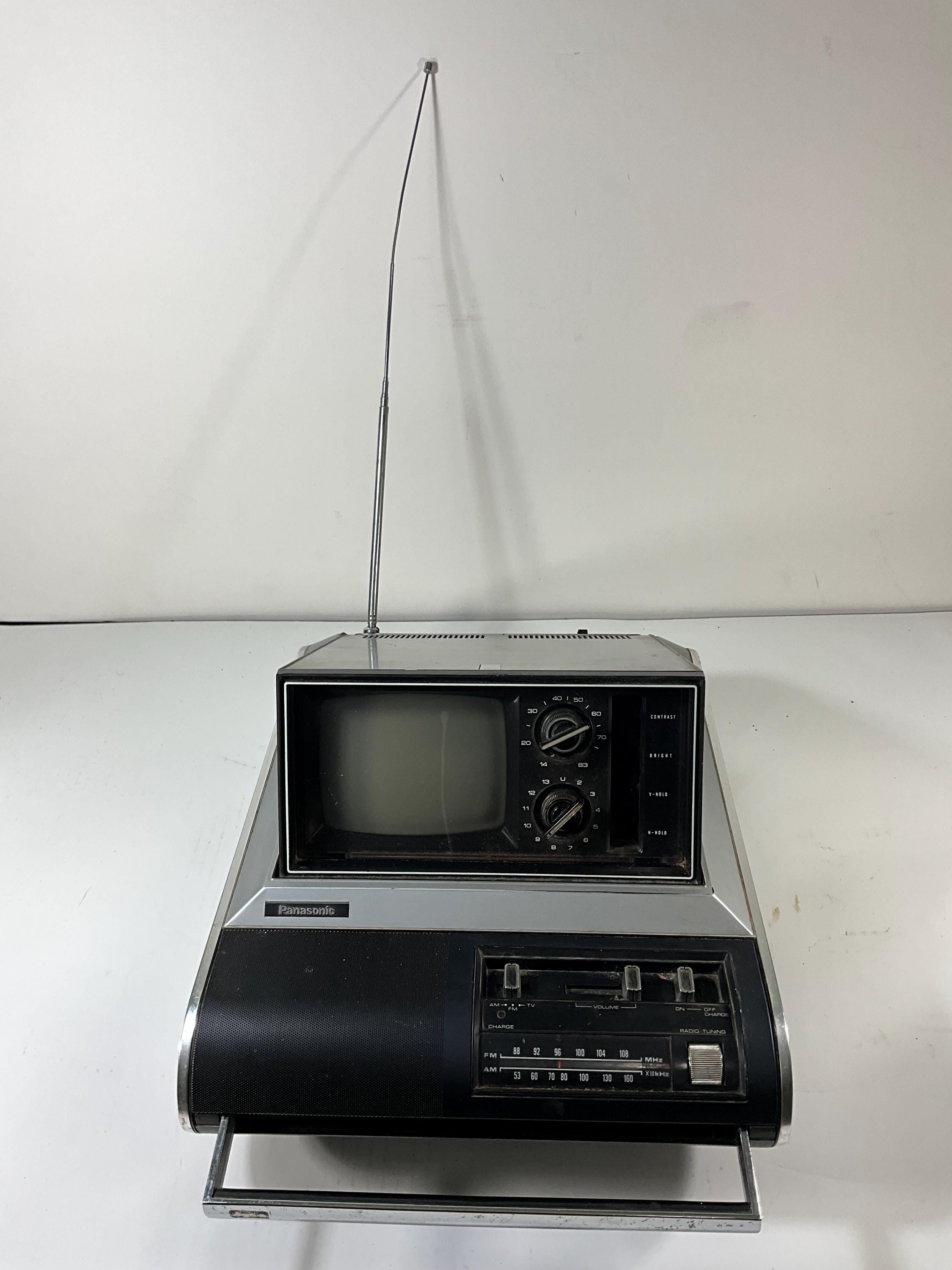 Vintage Panasonic Portable Solid State Tv- AM/FM Radio Pop up Receiver ...