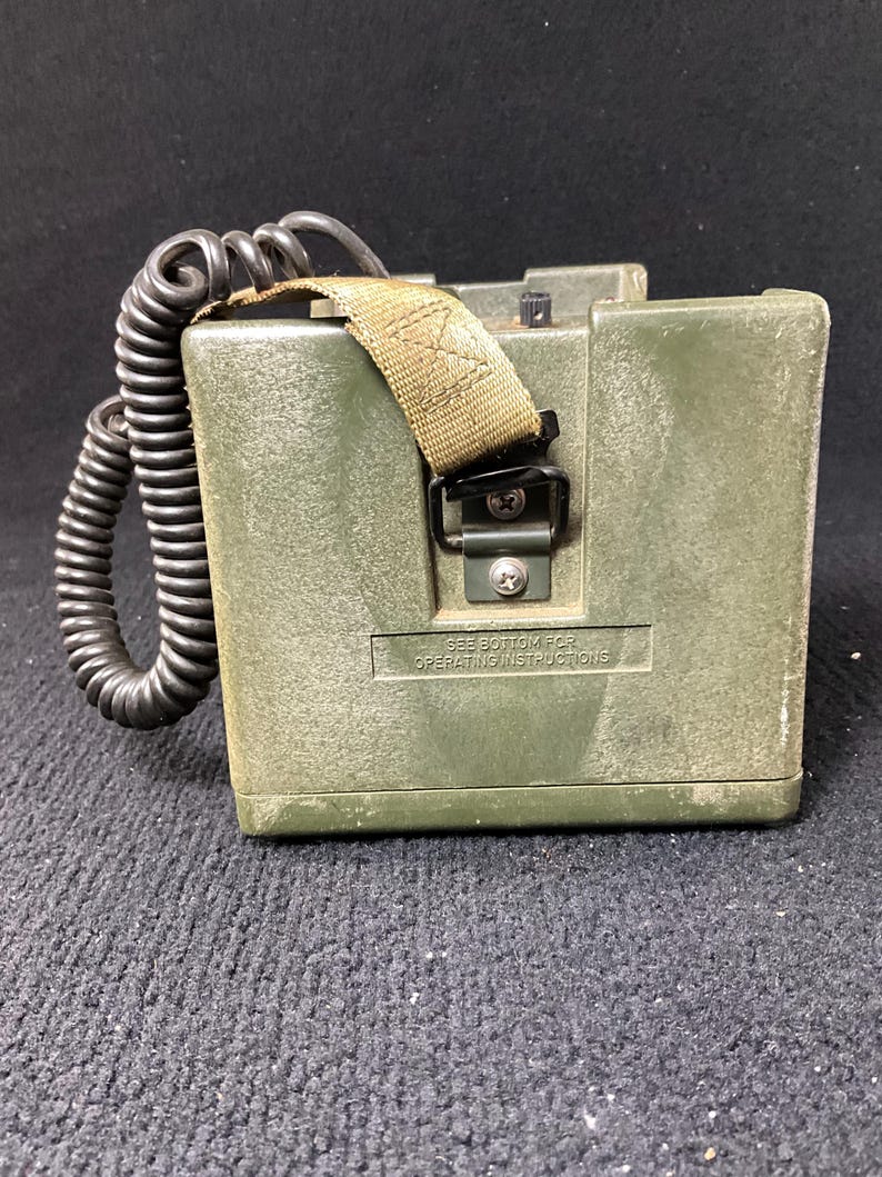 Vintage US Military Field Telephone Set TA-838A/TT. Star Dynamic Corp ...