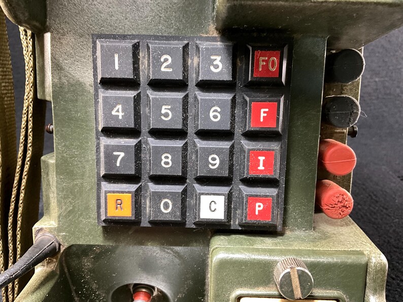 Vintage US Military Field Telephone Set TA-838A/TT. Star Dynamic Corp ...