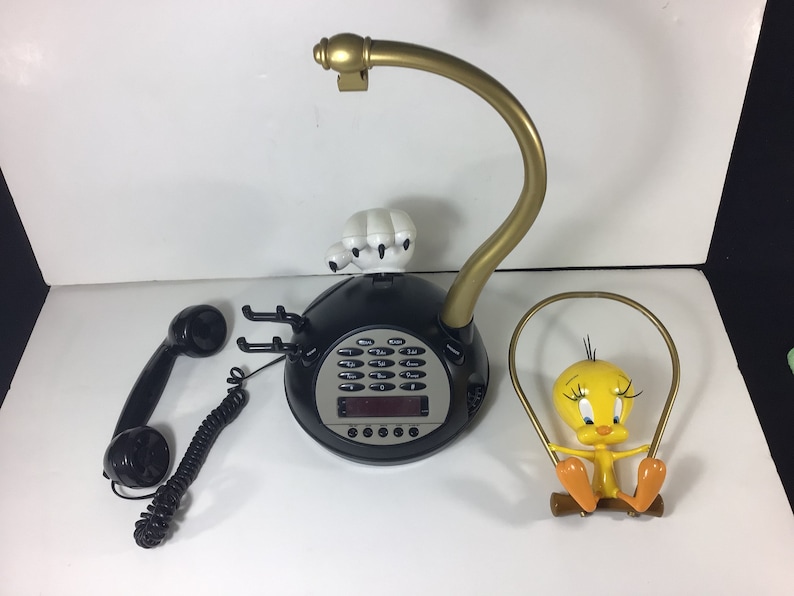 Vintage Looney Tunes Tweety Bird Animated Talking Alarm Clock Radio ...