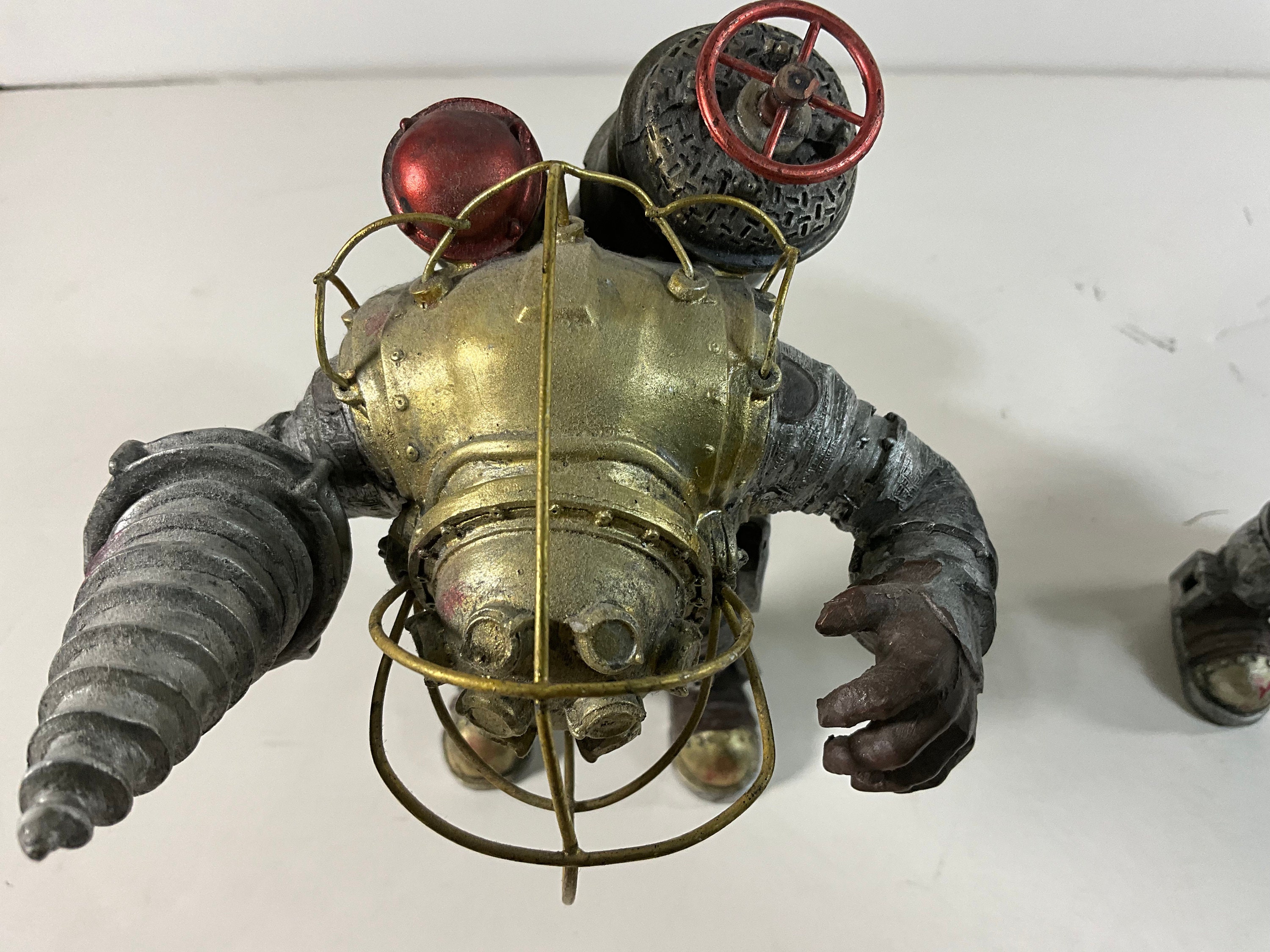 Limited Edition PC Windows Big Daddy Bioshock Figurines Figures Pair ...