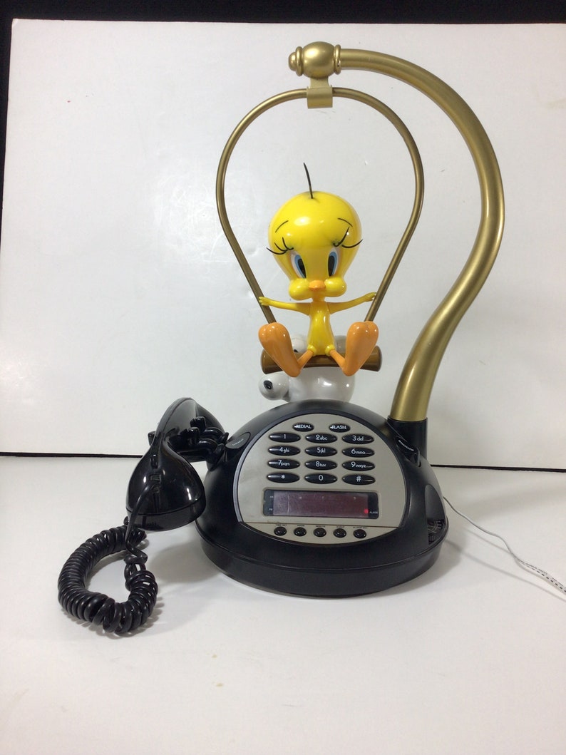 Vintage Looney Tunes Tweety Bird Animated Talking Alarm Clock Radio ...