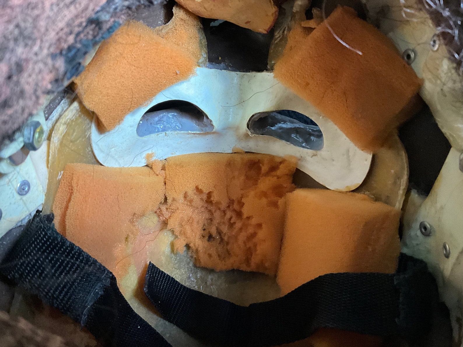 Vintage 1998 Tarzan and the Lost City Movie Prop Full Head Gorilla Mask ...