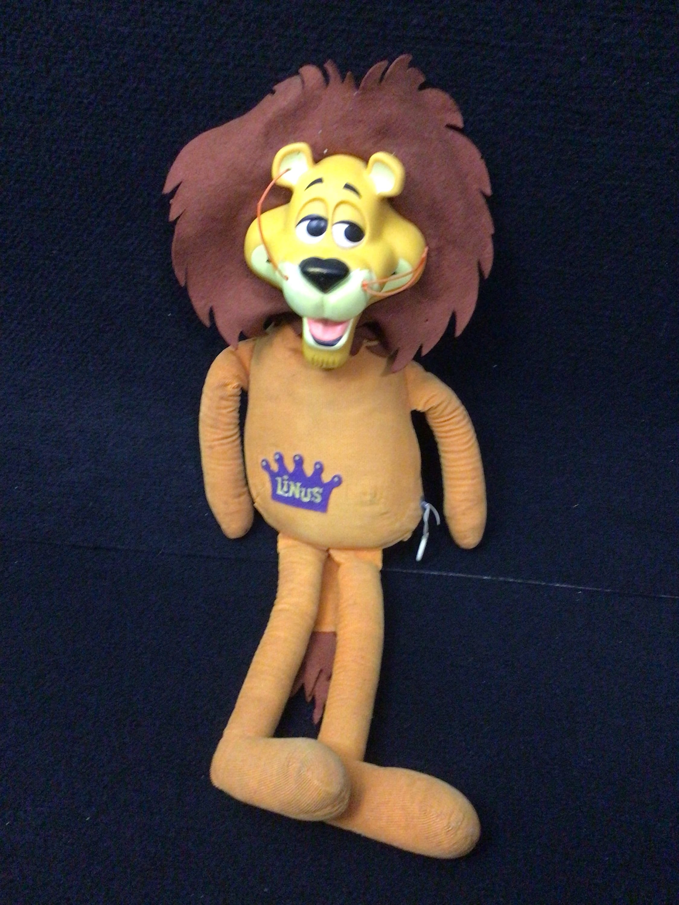 Vintage 1965 Linus the Lionhearted Pull String Talk Box Doll - Etsy