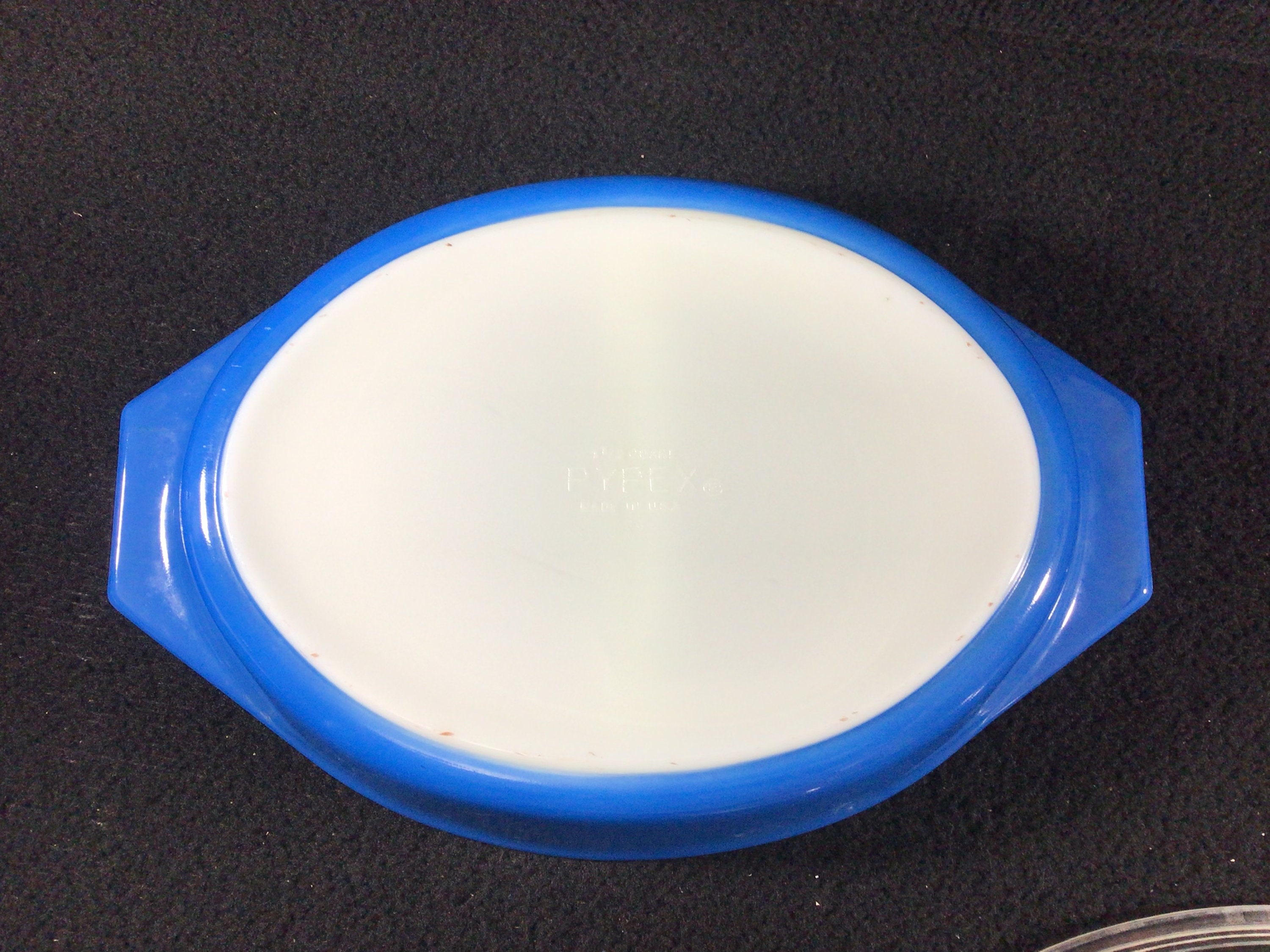 Vintage 1960's Royal Blue Pyrex Glass Oval Divided Dish With Lid. 945C ...