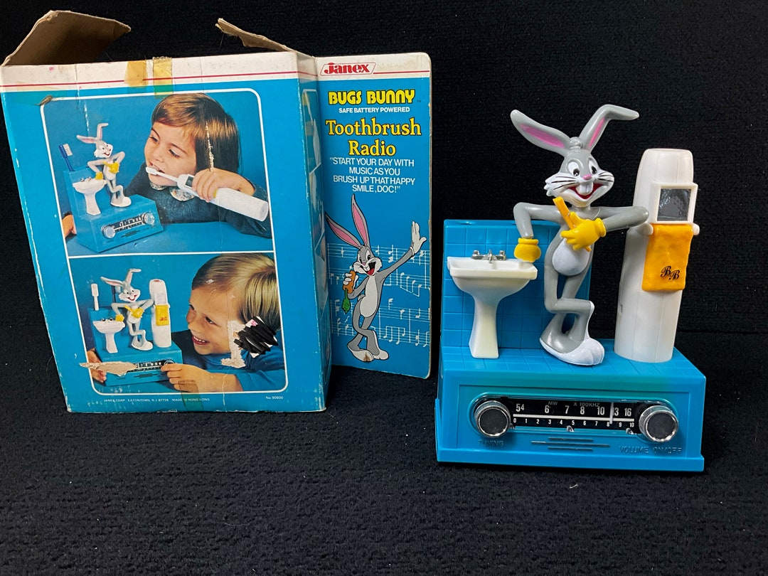 Vintage 1980 Jane Bugs Bunny Toothbrush Novelty Radio. Works. Looney ...