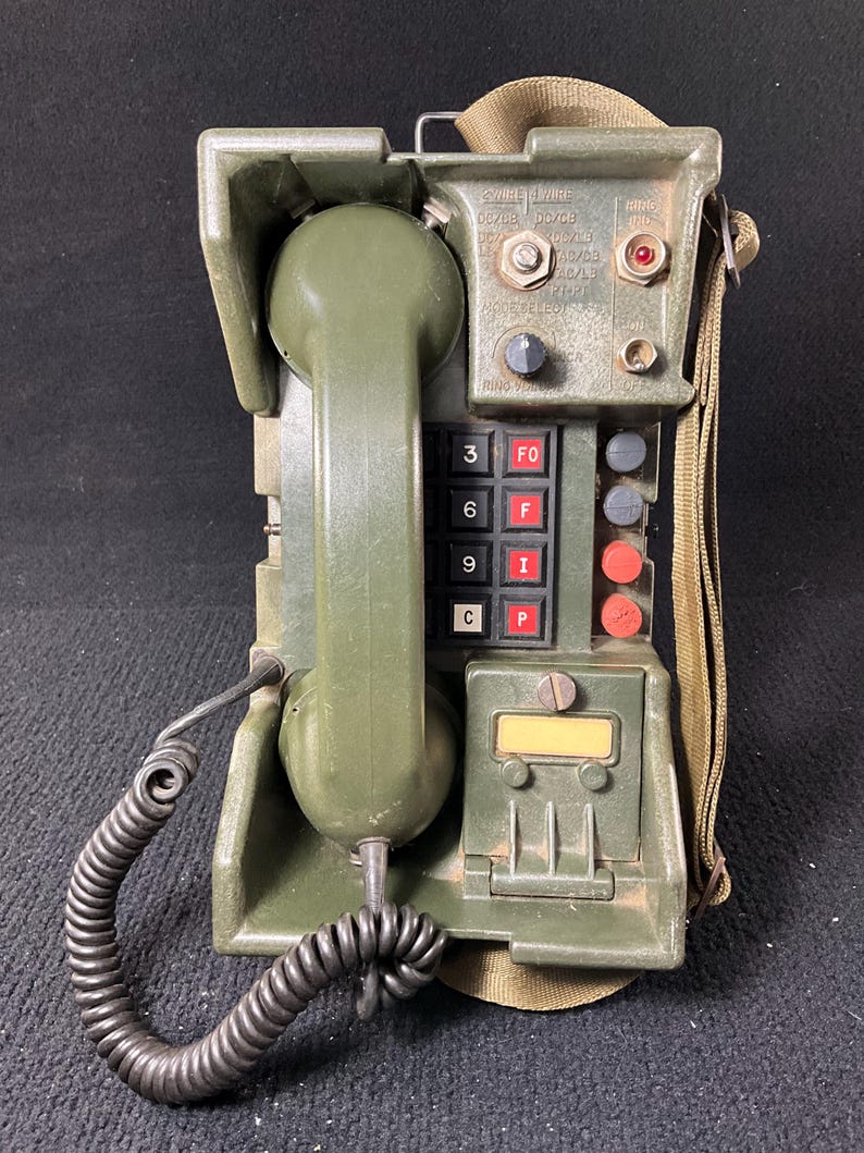 Vintage US Military Field Telephone Set TA-838A/TT. Star Dynamic Corp ...