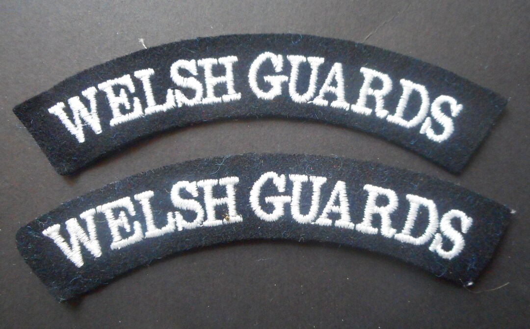 The Welsh Guards Regiment British Army Embroidered Shoulder Titles ...