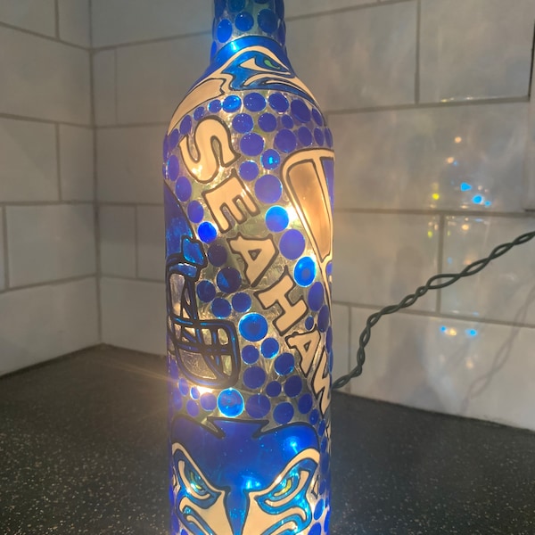 Seahawks Wine - Etsy
