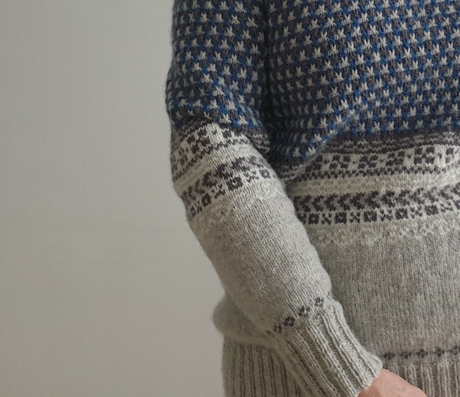 Fair Isle Tweed Sweater Knitting Pattern: Unisex V-neck (PDF Pattern ...
