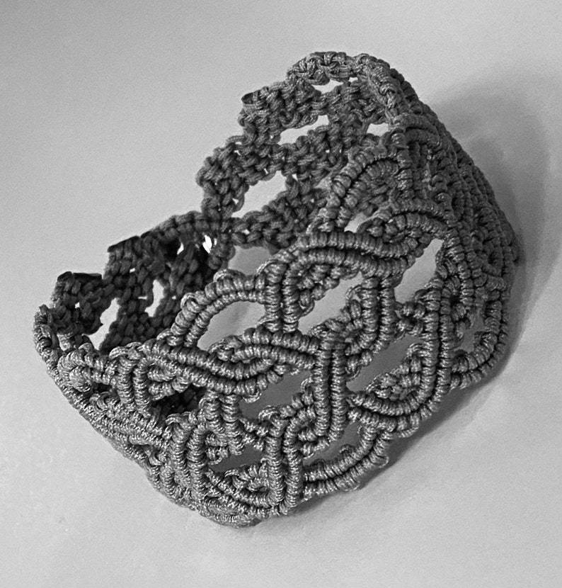 Celtic Style Macrame Bracelet Tutorial - Etsy