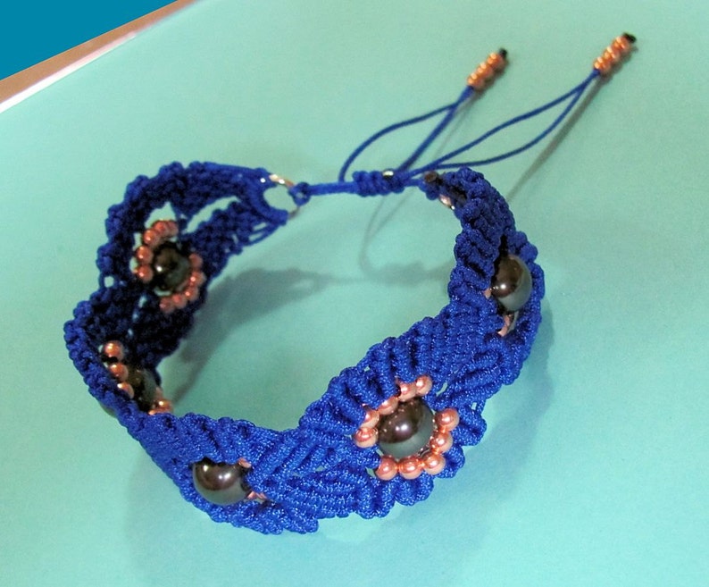 Micro Macrame Tutorial Beaded Circle Bracelet. Easy to Follow ...