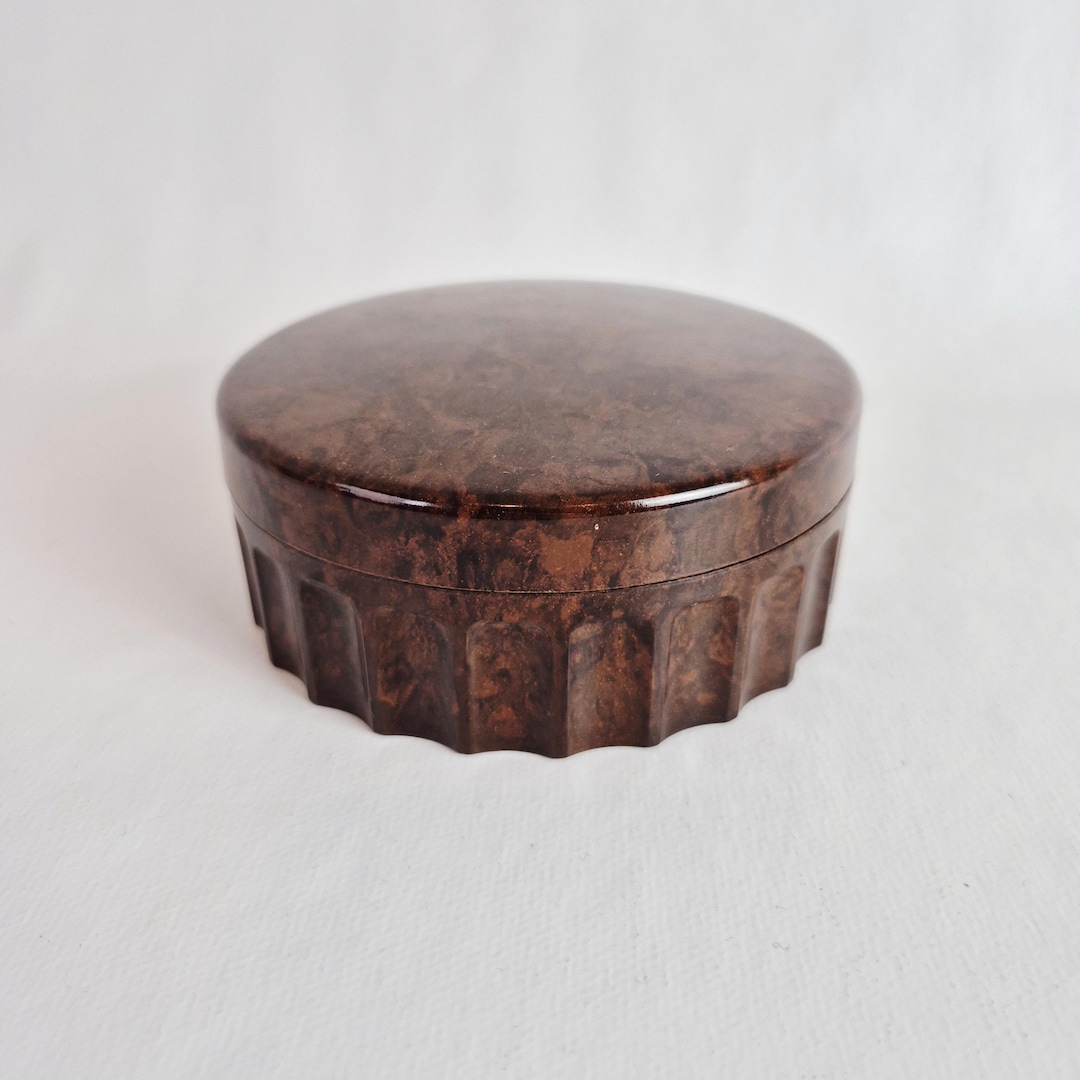 Vintage Bakelite Pot | Be Smart, Buy Shiny | Philite Bakelite - Etsy