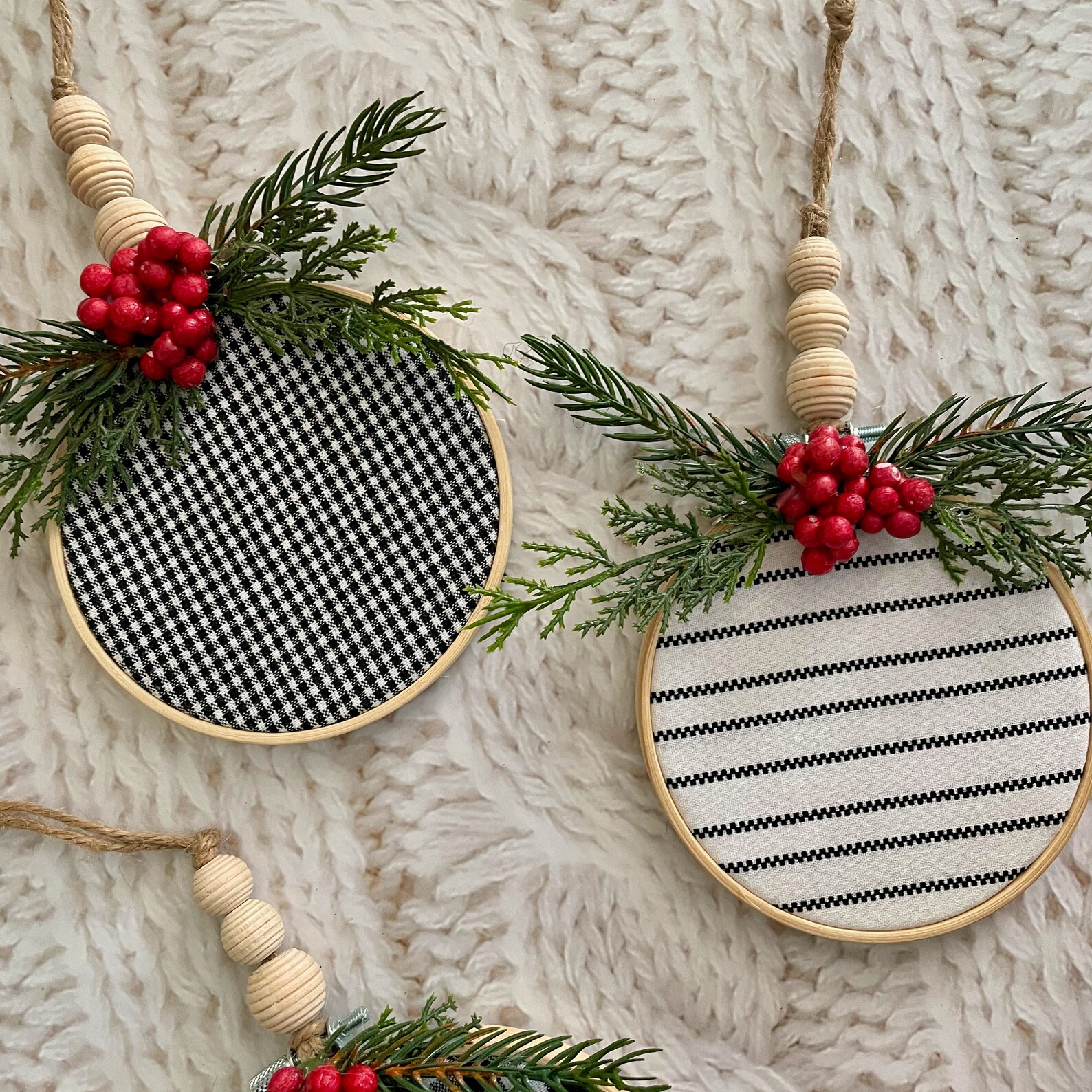 Buffalo Plaid Embroidery Hoop Christmas Ornaments, Buffalo Plaid Winter ...