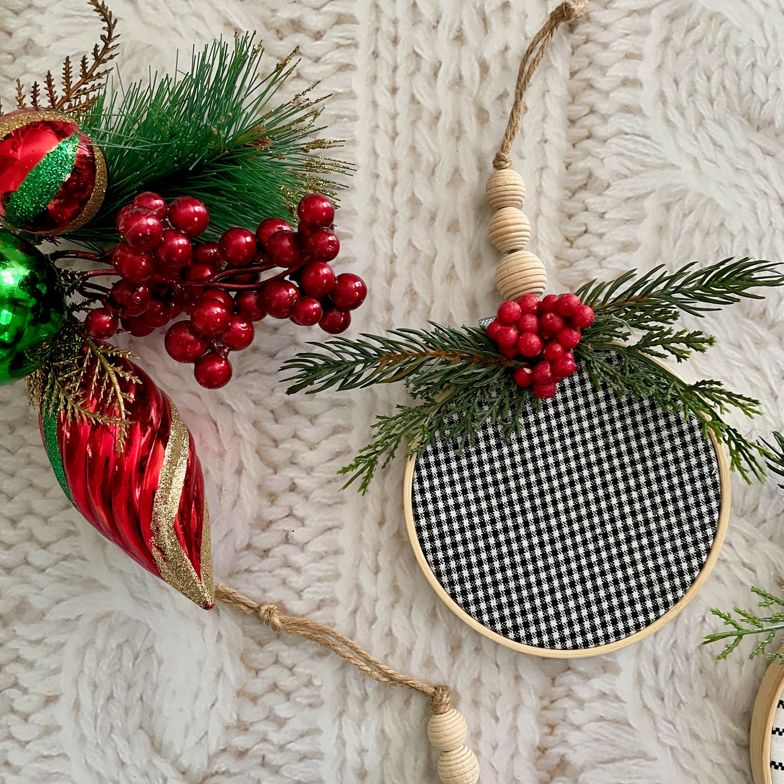 Buffalo Plaid Embroidery Hoop Christmas Ornaments, Buffalo Plaid Winter ...