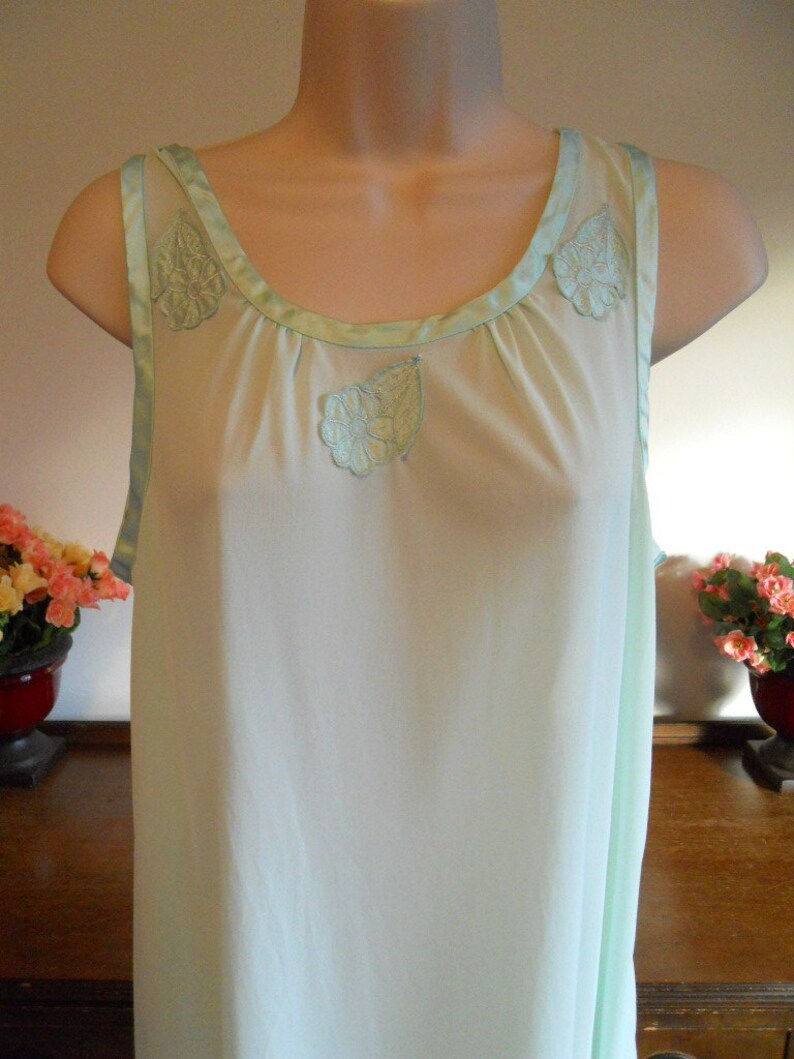 Vintage Daisyfresh Peignoir Set 1970's Negligee Set - Etsy