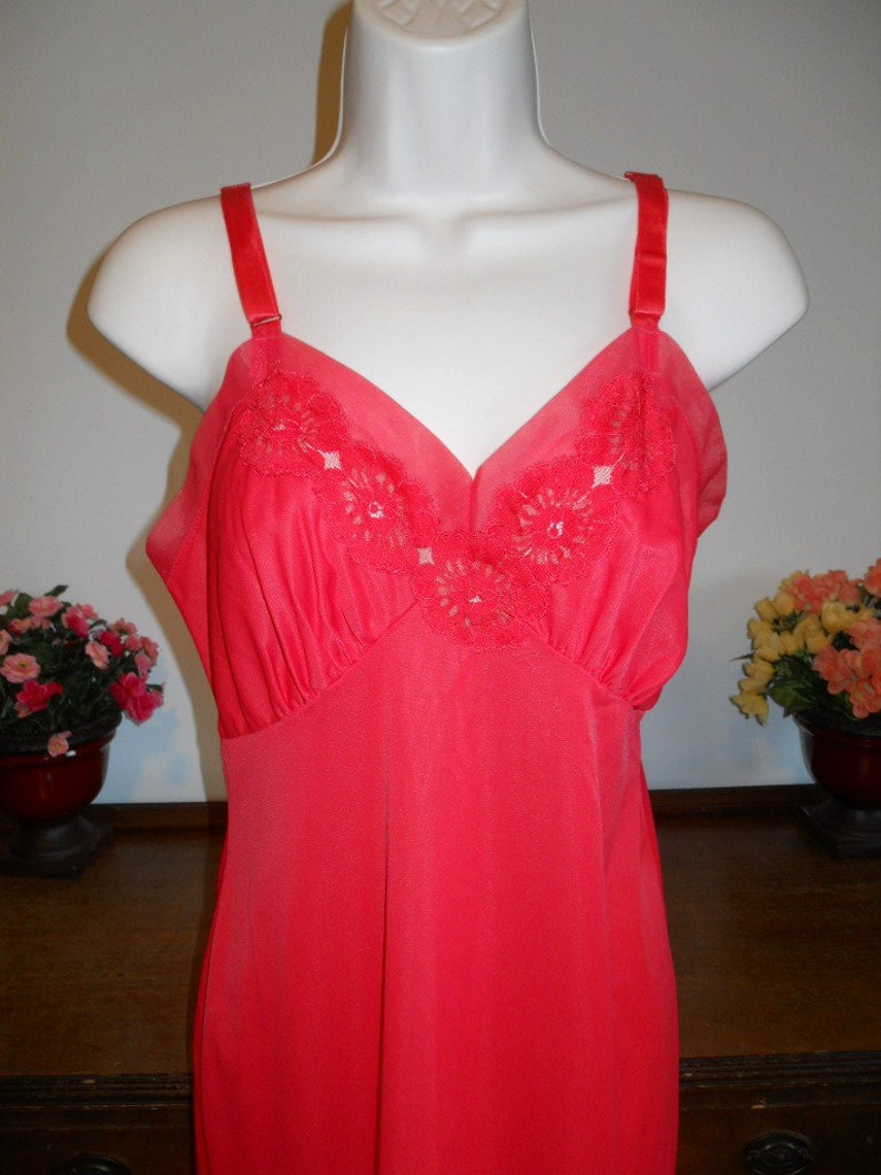 Vintage 1960's Vanity Fair Slip Red Full Slip Chemise Cherry Red Silky ...