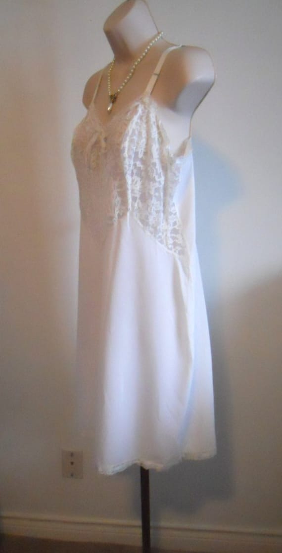 Vintage Fancy Lavish Lace Full Slip Chemise ~ 1950's … - Gem