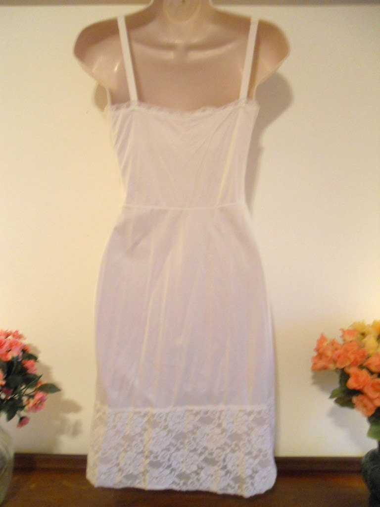 Vintage 1960's Vardon FANCY Lacy Slip Lavish Lace Slip White Full Slip Petticoat Bridal White ...