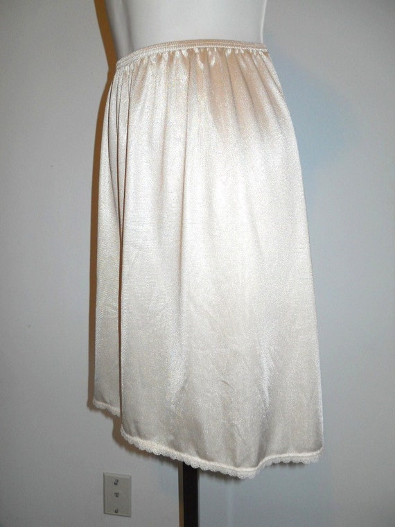 Vintage Mocha Nylon Half Slip ~ Mini Slip ~ Small - Gem