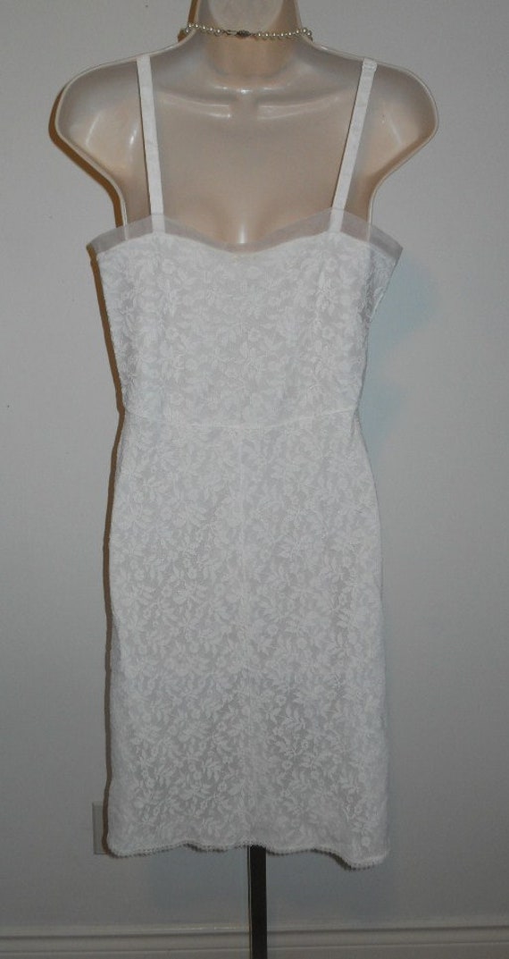 Vintage Fancy 1950's Love Lines White Lace Full Slip … - Gem