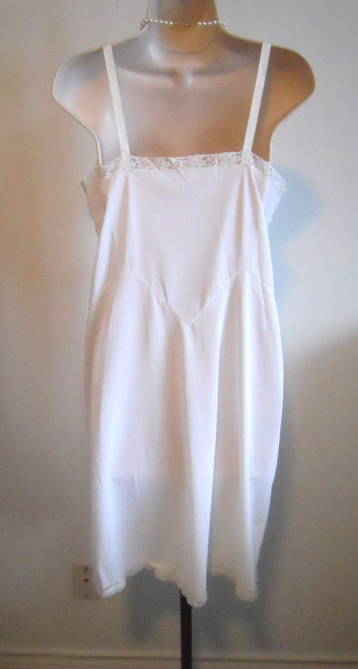 Vintage Fancy Lavish Lace Full Slip Chemise ~ 1950's Lacy White Slip ...