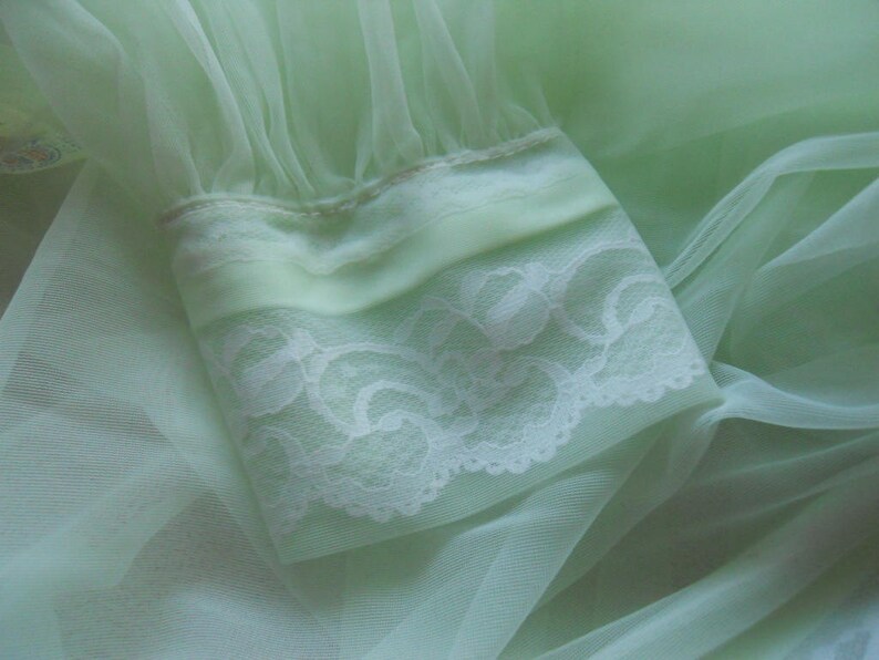 Vintage 1960s Miss Elaine Peignoir Set Sea Foam Green Nylon Chiffon