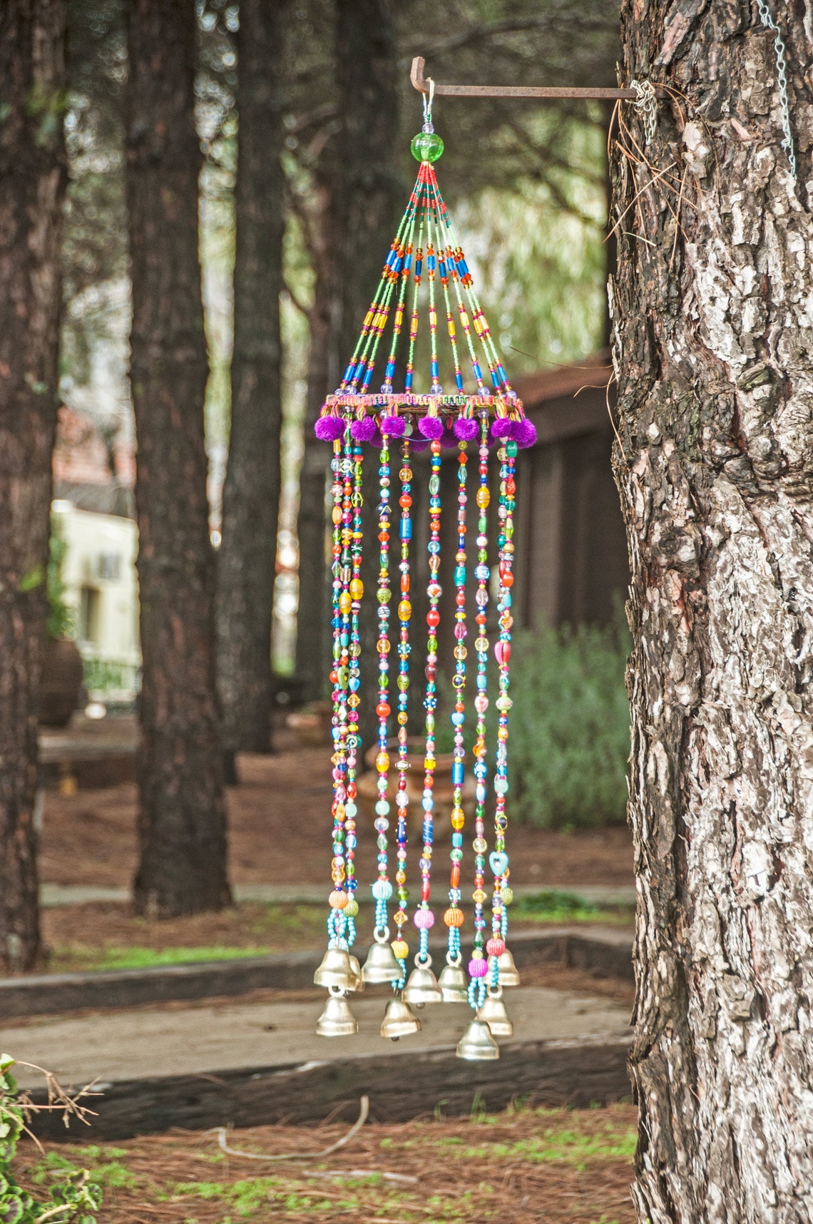 Buntes Boho Perlen mobile mit Messing glöckchen auf | Etsy