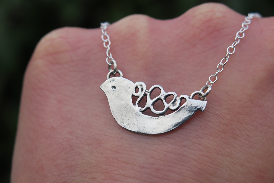 Silver Bird Chain Necklace • Bird Pendant on a Chain - Etsy