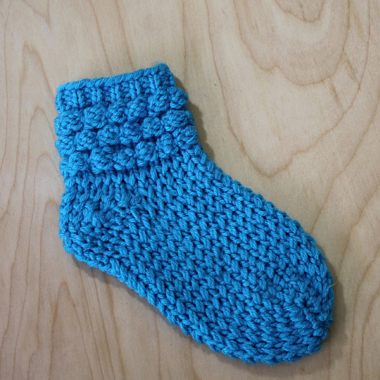 Loom Knitting Pattern Slipper Socks With Bubbles Project on a | Etsy