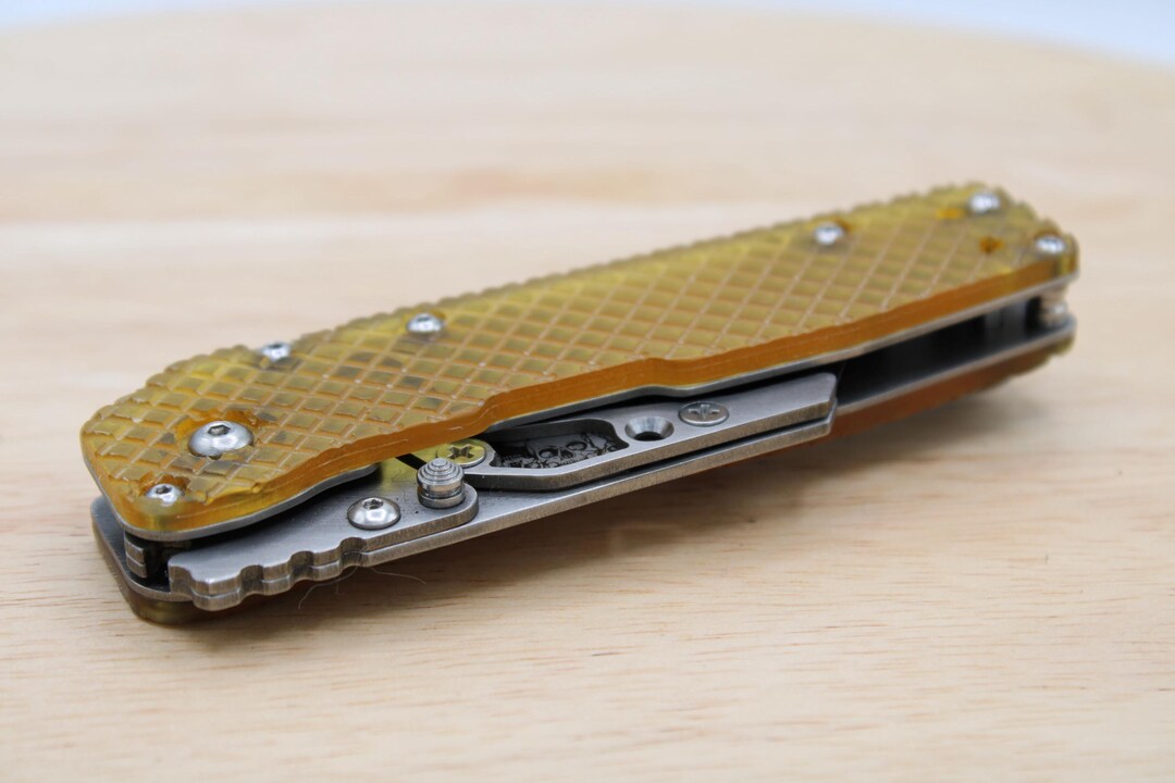 Teale Designs Tools Titanium Utility Folder - Ultem Polished Diamonds ...