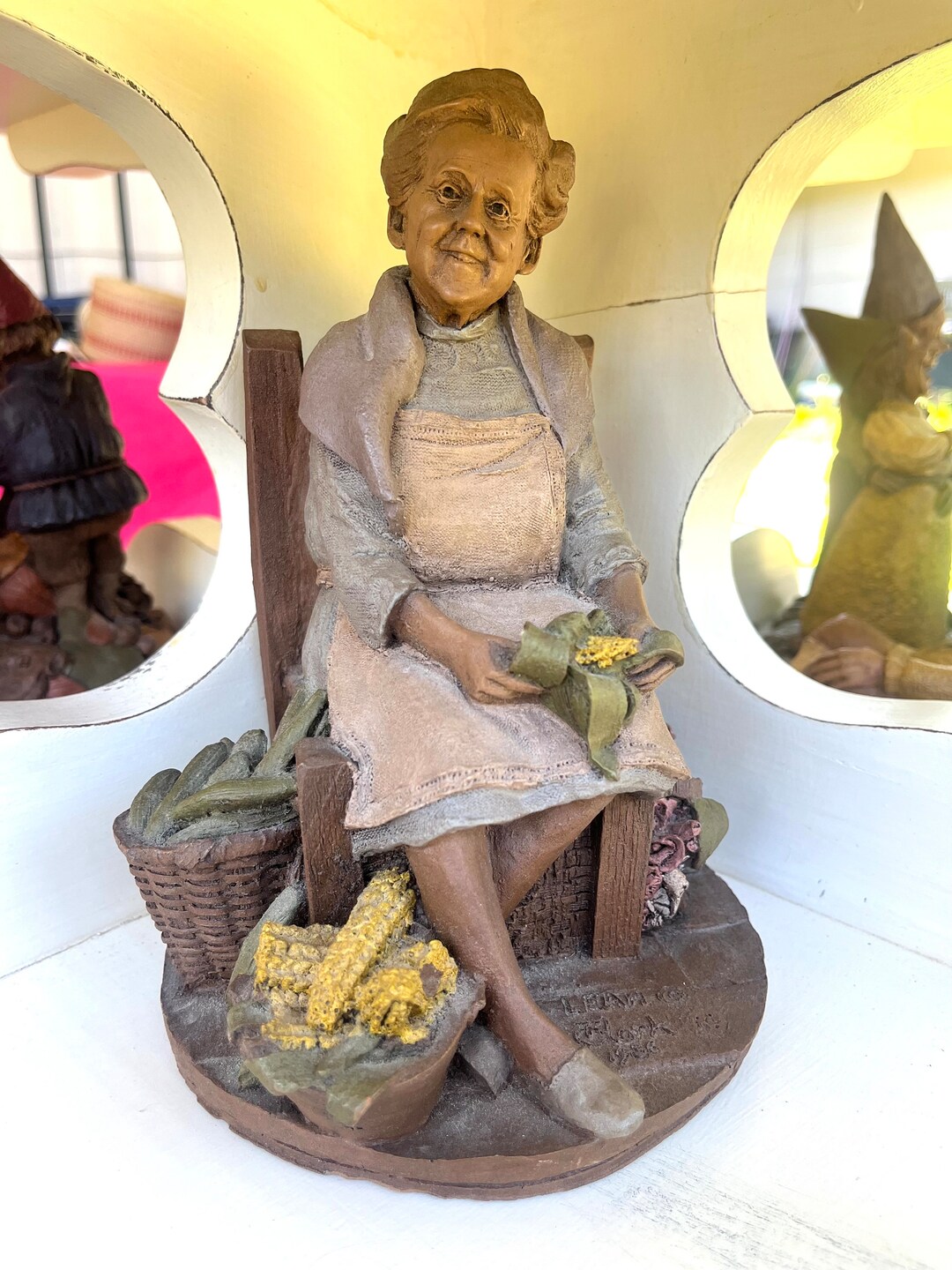 Leah, Tom Clark Vintage Pecan Shell Resin Gnome Figurine, Retro Garden ...