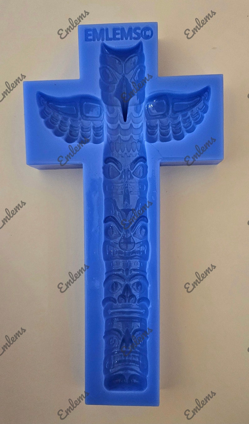 Emlems New Native Indian Totem Pole Silicone Mould. for Resin, Fondant ...