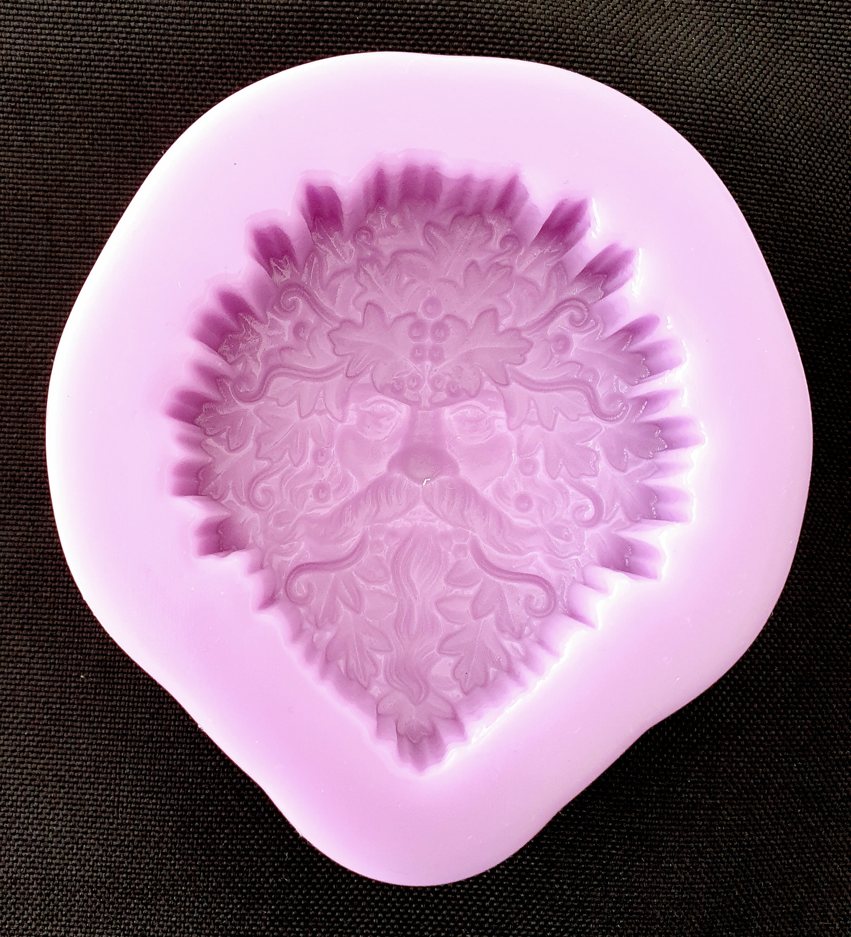 Emlems Silicone Mould Small Extra Deep Greenman Leaf Berries - Etsy UK