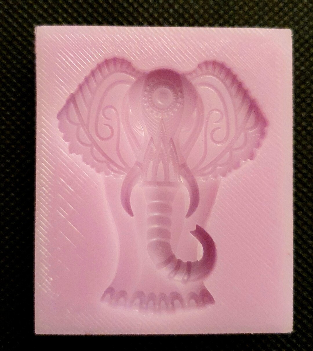 Emlems 5cm Elephant Silicone Mould for Cake Toppers, Wax, Fondant ...