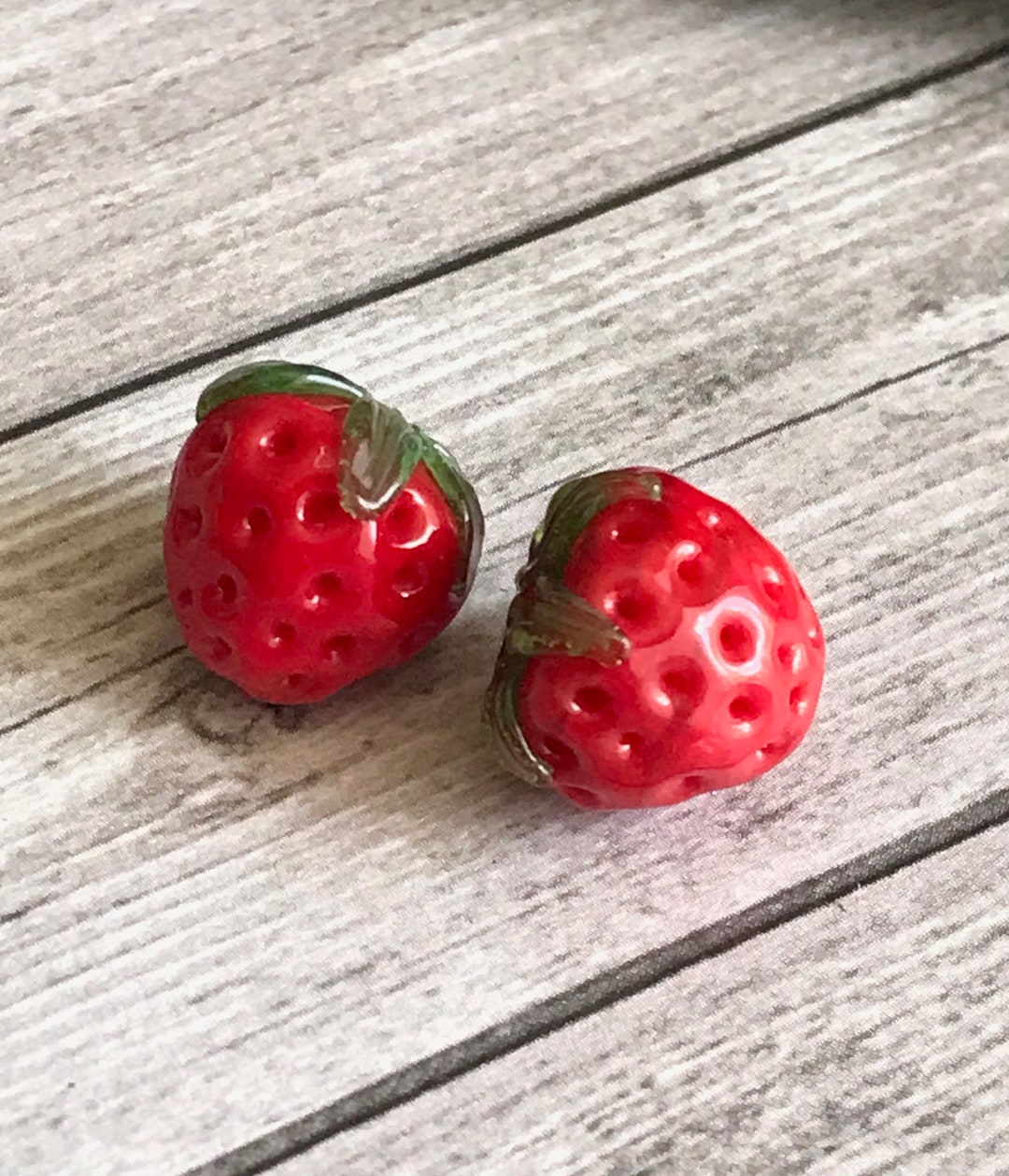 2+pcs + Strawberries Glass Red Strawberries Bead, Realistic Glass ...
