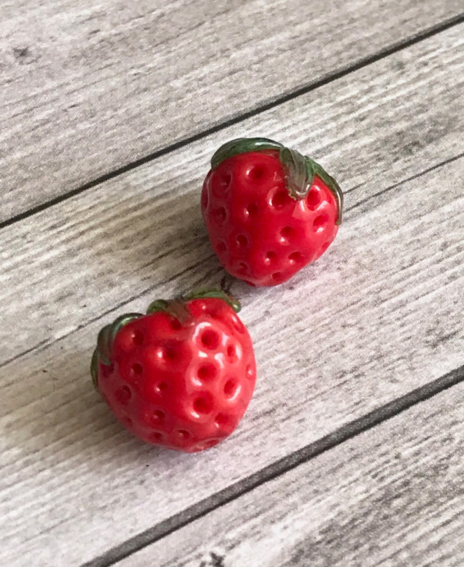 2+pcs + Strawberries Glass Red Strawberries Bead, Realistic Glass ...