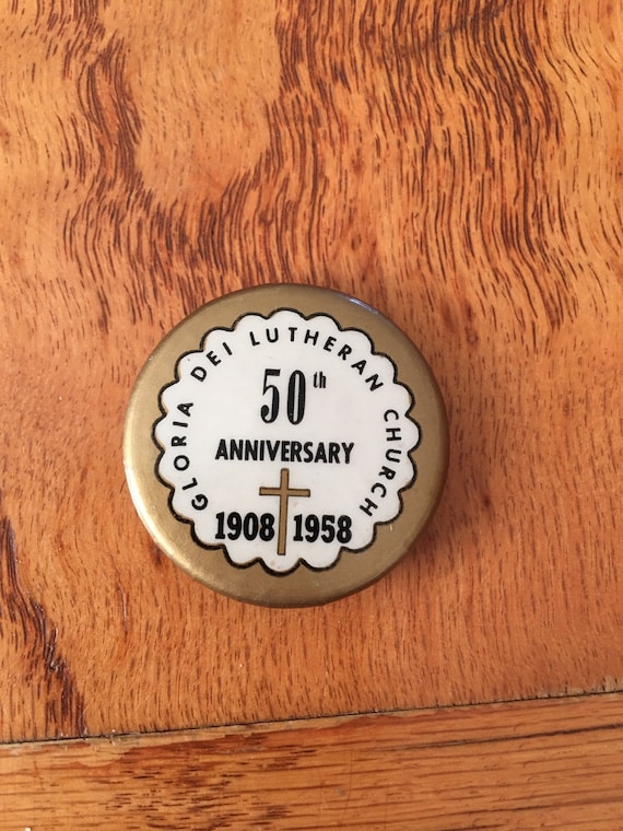 vintage pin 50th anniversary - Gem