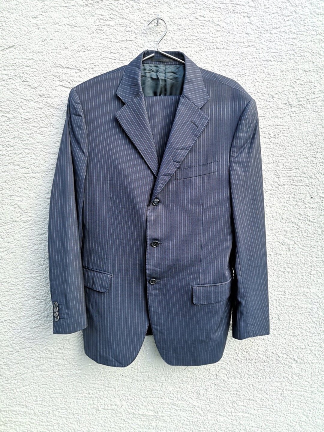 Vintage BOGGI Blue Pinstripe Suit Men's Size 50 - Super 100's Wool ...