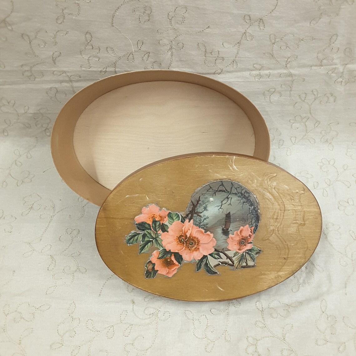 Vintage Wood Oval Shaker Style Box With Decoupage Flower Art - Etsy