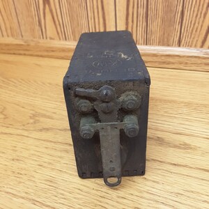 Antique Model T Coil Old Car Parts Antique Ford Buzz Box Collectible ...