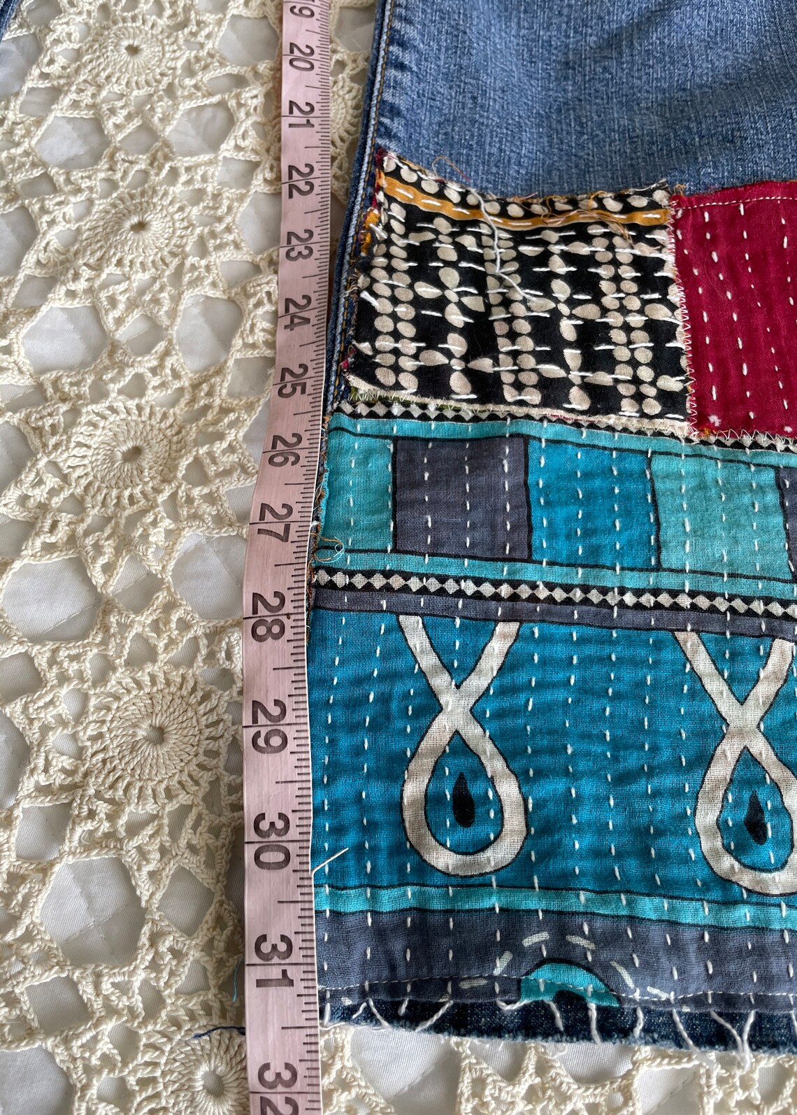 Patchwork Kantha Upcycled Vintage Levis Boho Jeans OOAK 7M - Etsy Canada