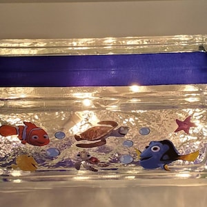 DISNEY'S FINDING Dory and Nemo Lighted Glass Block Nightlight and Decor ...