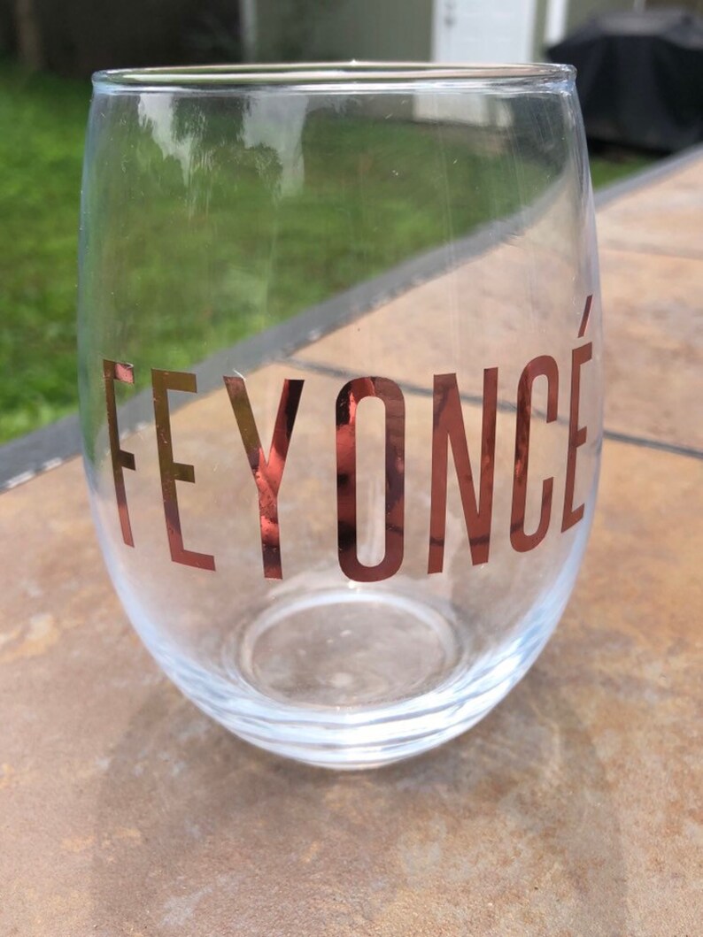 Feyoncé Stemless Wine Glass Engagement Gift - Etsy