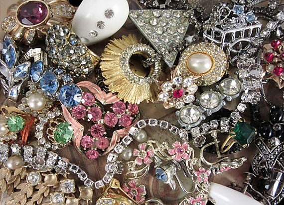 Jewelry Mystery Box Personally Curated XS-XL 5 Box S… - Gem Jewelry Mystery Box Personally Curated XS-XL 5 Box S… - Gem
