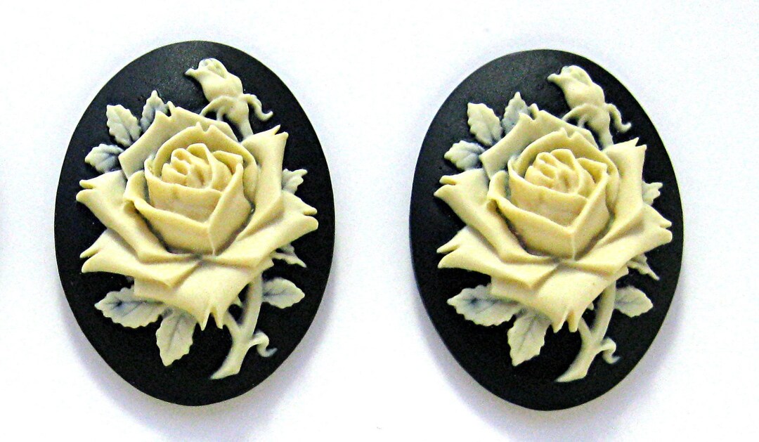 2 Roses Floral Rose Flower Ivory Color on Black 40mm X 30mm Resin ...